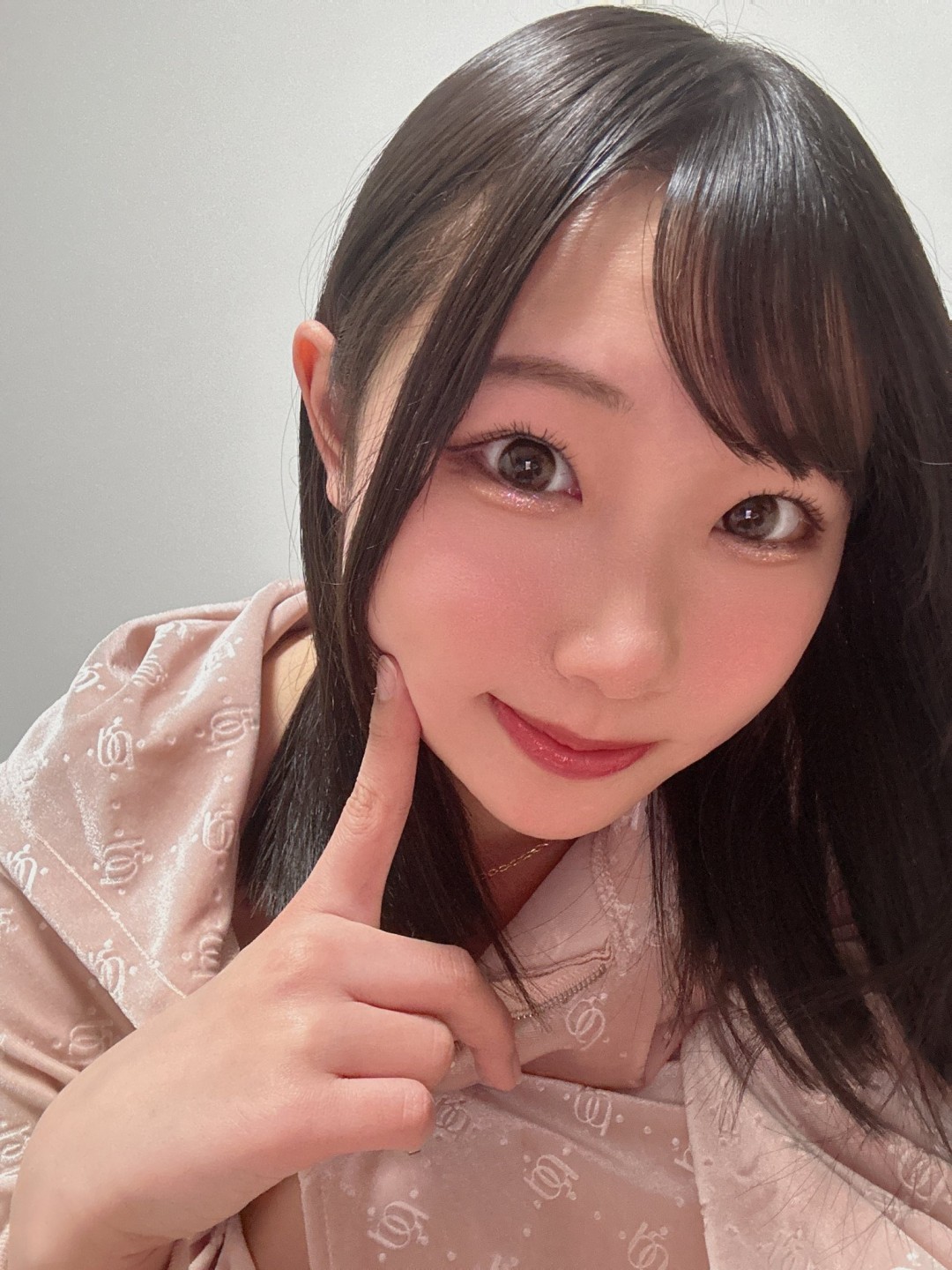 透美彼方(透美かなた,Kanata Toumi)图片,写真视频,车牌号 - 演员之家