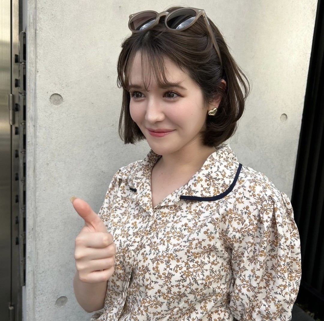 千鹤绘麻(千鶴えま,Chizuru Ema)图片,写真视频,车牌号 - 演员之家